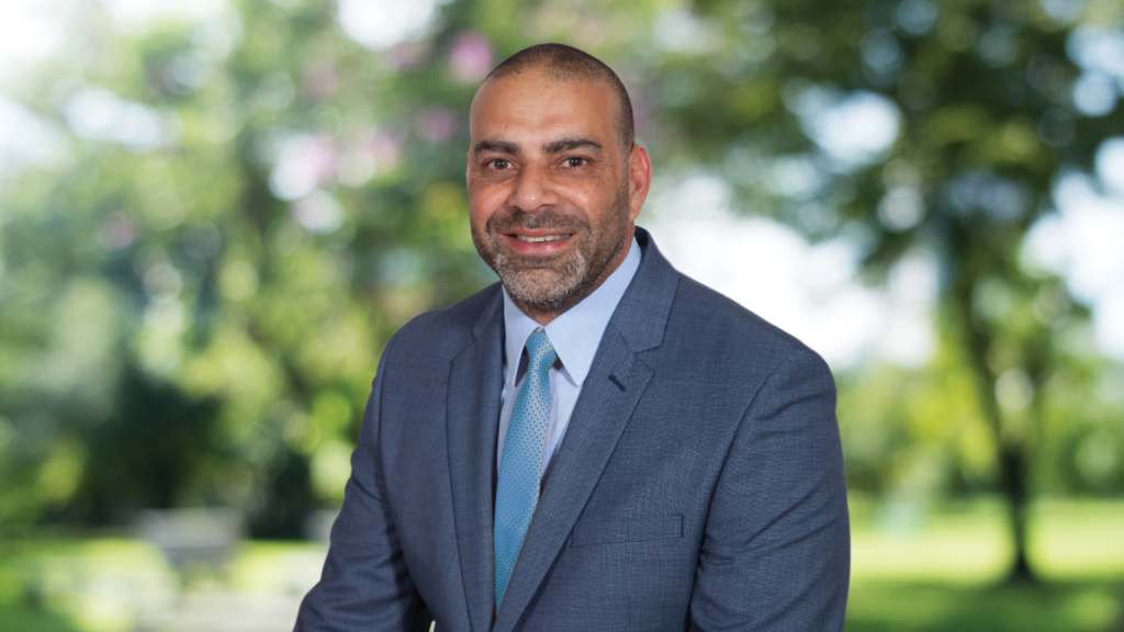 Independent agents swap traditional bricks and mortar offices for ...