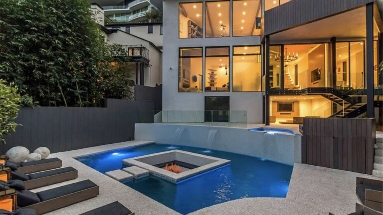 Selling Sunset’s Jason Oppenheim puts his home on the market