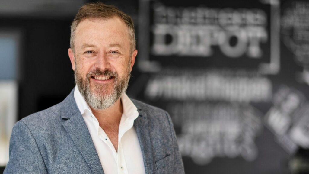 John Knight: Define, detox, declutter