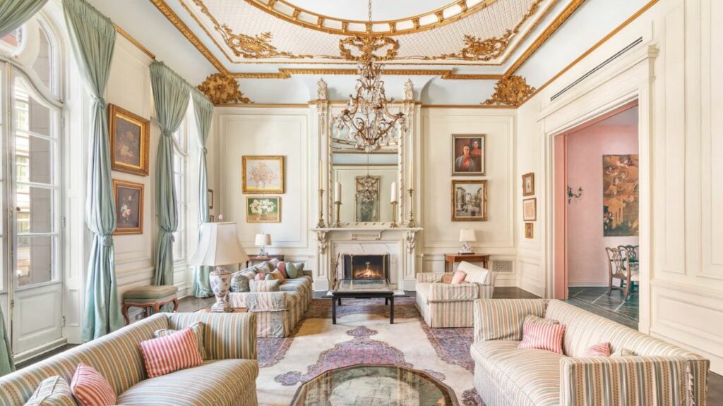 Hello Again: Neil Diamond's former Upper East Side neighbours offer a ...