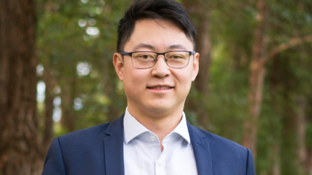 Ben Tan's starting at the top with RE/MAX Noble