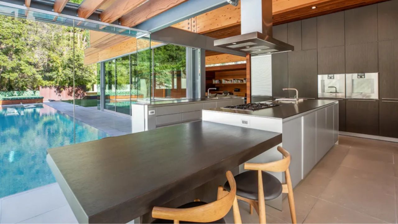 Ray Kappe Beverly Hills masterpiece hits the market