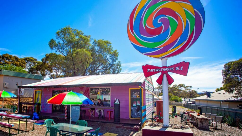 The largest lollipop in the world hits the market