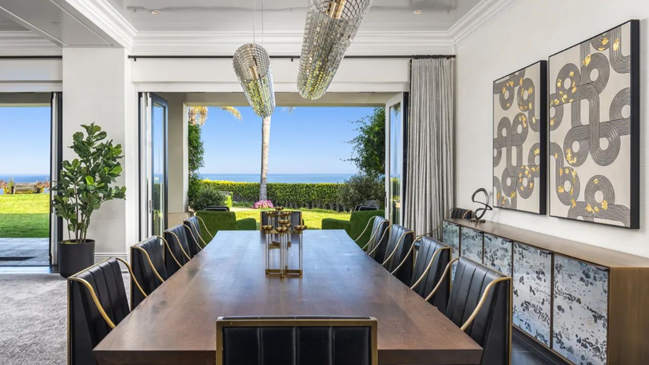 Model life at Yolanda Hadid's former Malibu mansion