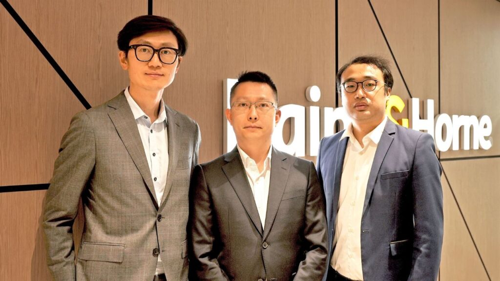 Winston Huang and Bo Li open Raine & Horne Macquarie Park