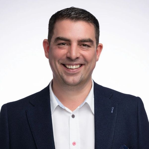 Adam Day, Author at Elite Agent