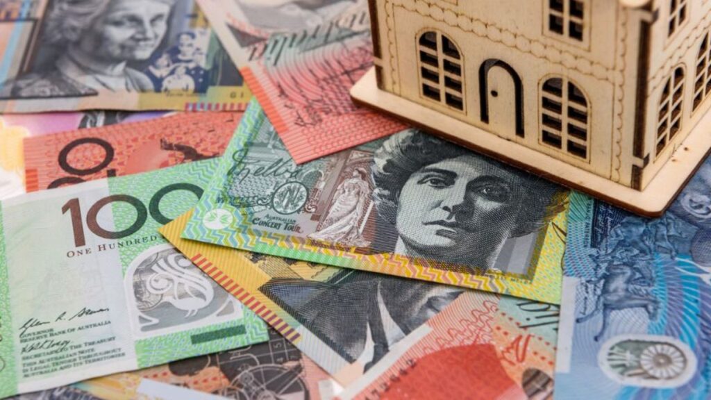 3 in 10 Australians remain financially anxious as households adjust to ...